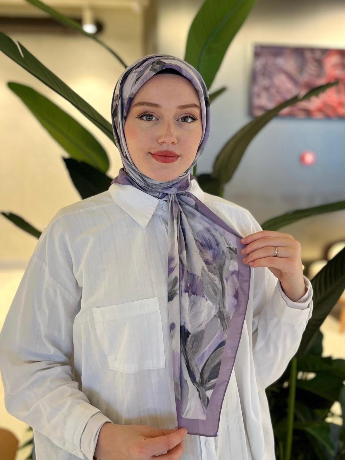 Floral Brush Square Scarf - Lilac